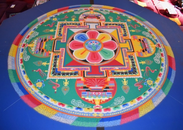 Photos: Green Tara Sand Mandala – Lion's Roar Dharma Center